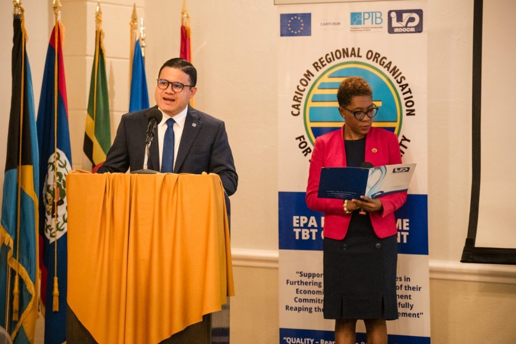 ¿Quiénes Somos? - INDOCAL