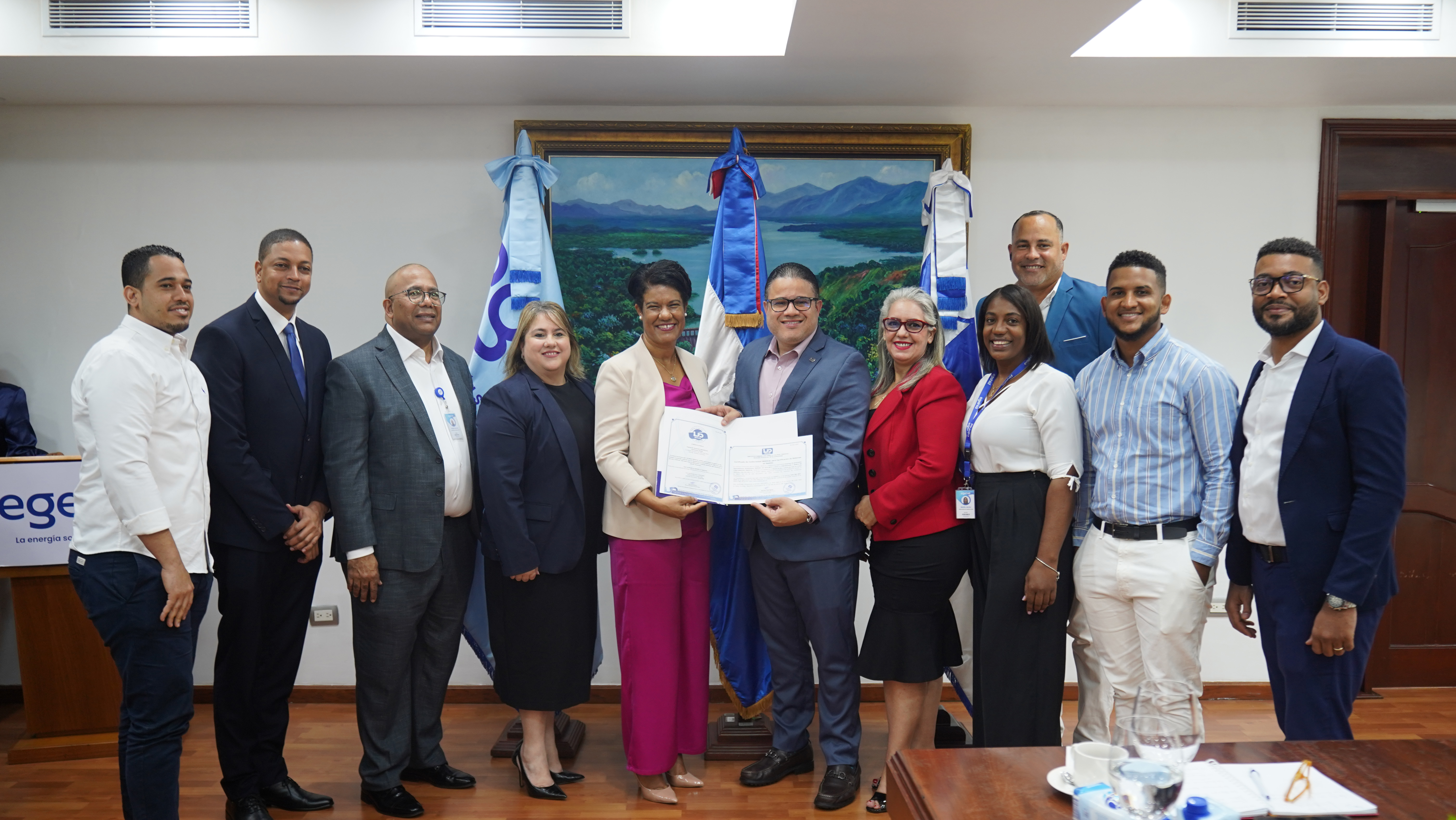 INDOCAL entrega certificación ISO 9001:2015 a EGEHID por su compromiso ...